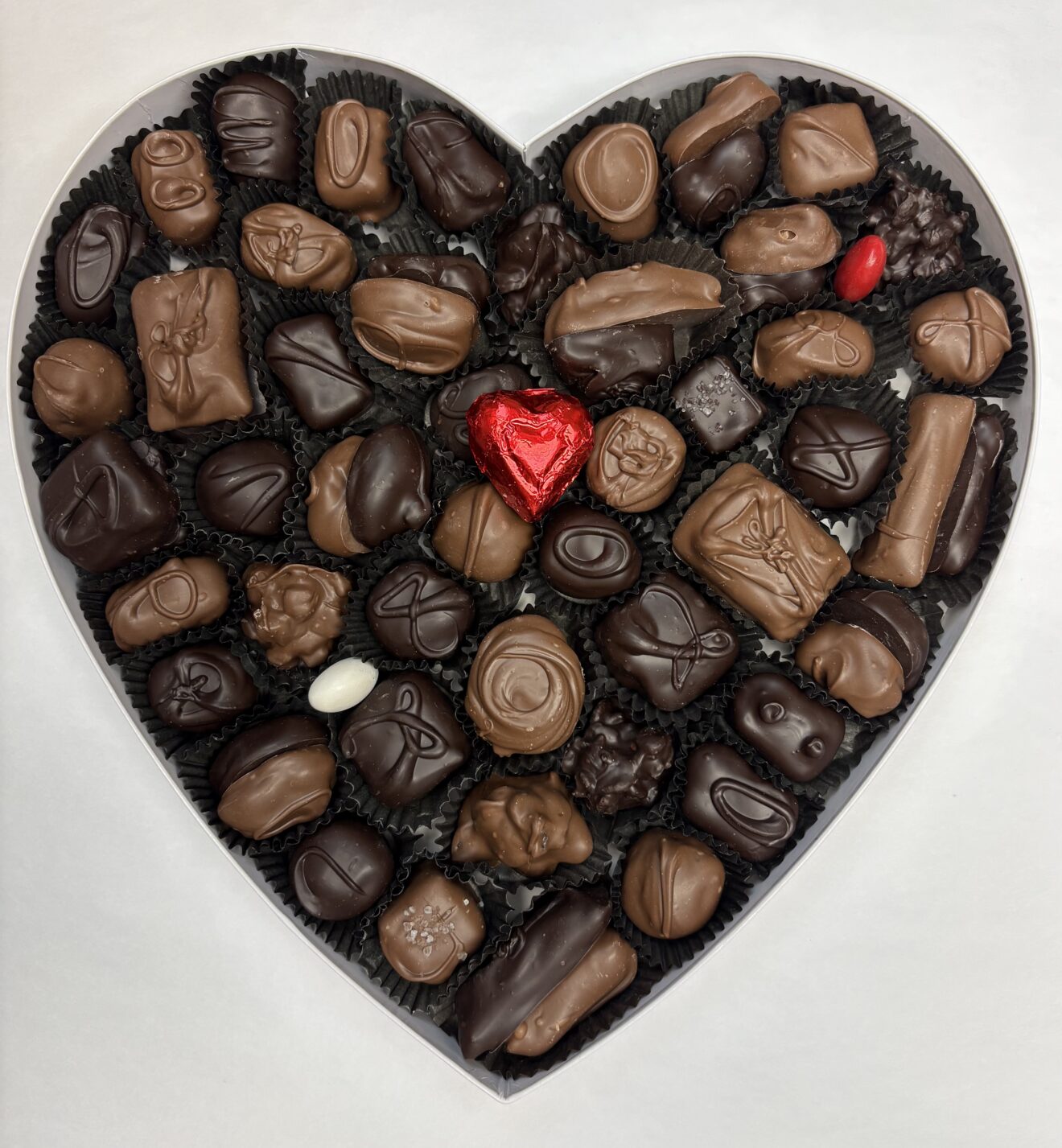 1.5lb Valentine Heart Boxes – Anderson's Candy Shop